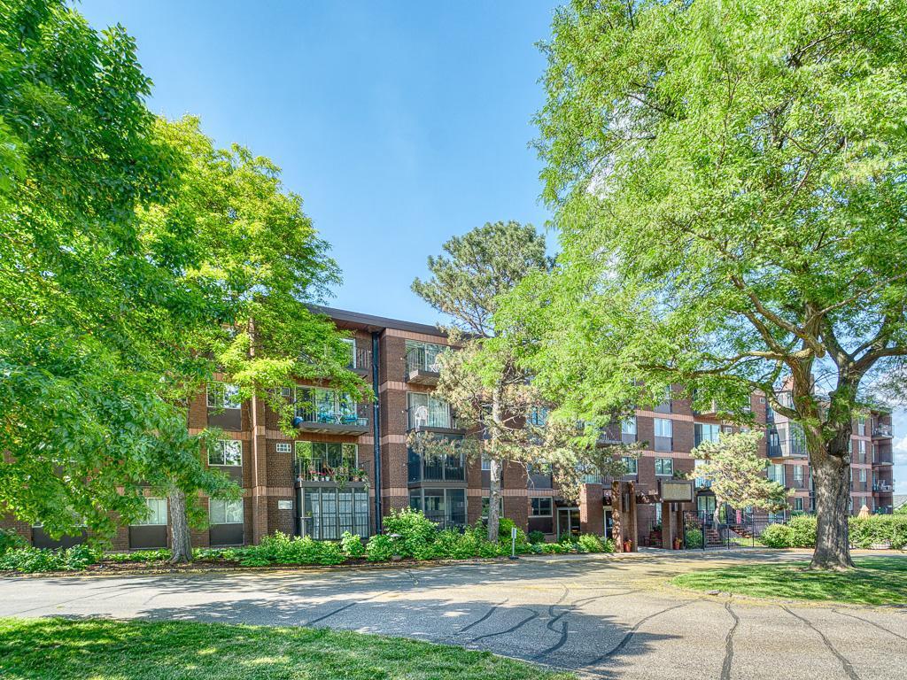 334 Cherokee Avenue #405, Saint Paul, MN, 55107 | MLS: 6682984 | Edina ...