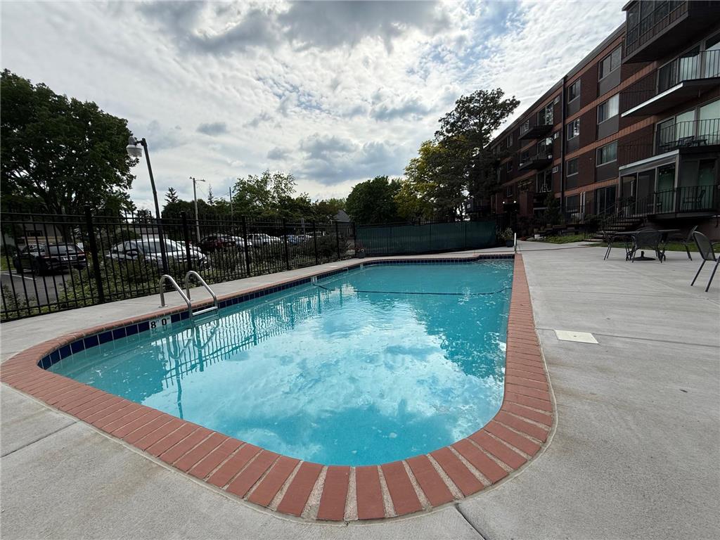 334 Cherokee Avenue #407, Saint Paul, MN, 55107 | MLS: 6709166 | Edina ...