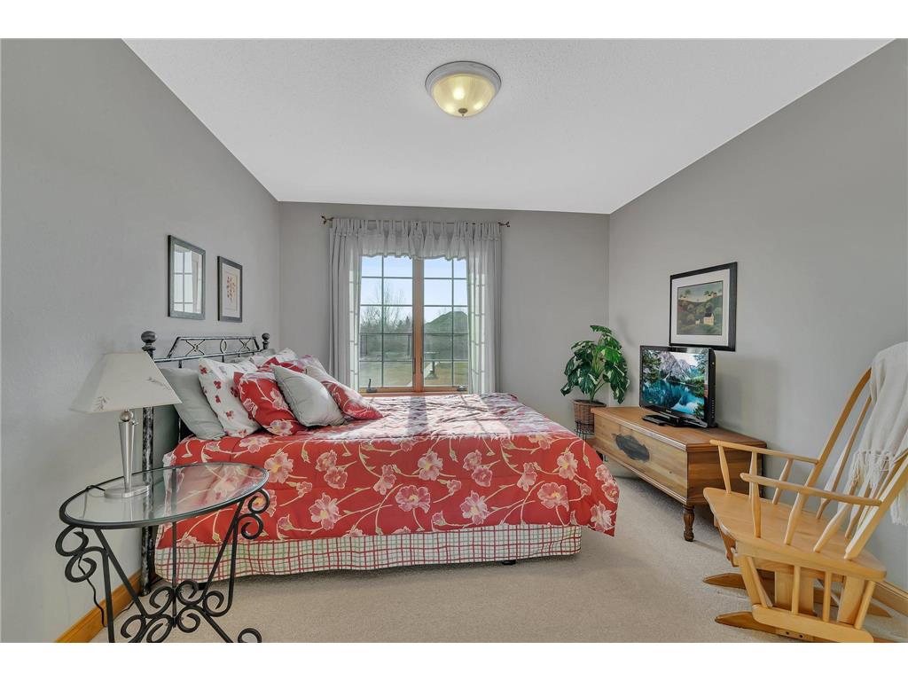 3353 21st Avenue S, Saint Cloud, MN, 56301 | MLS: 6659358 | Edina Realty