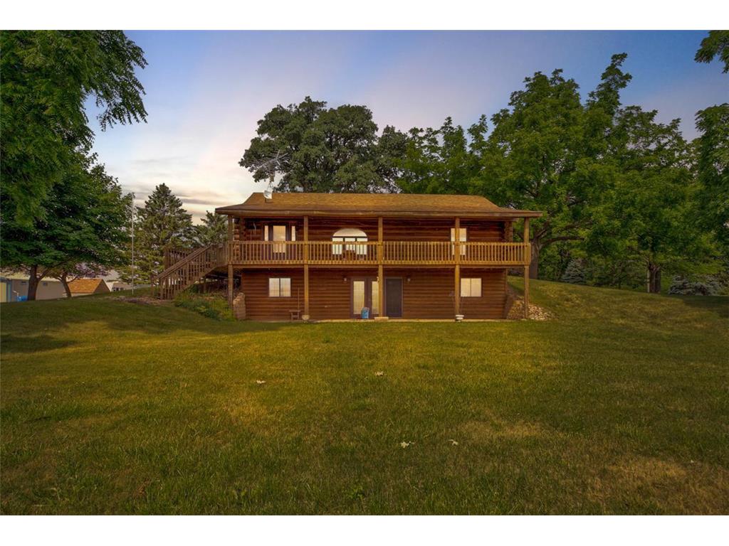 33955 795th Avenue, Ellendale, MN, 56026 | MLS: 6395770 | Edina Realty