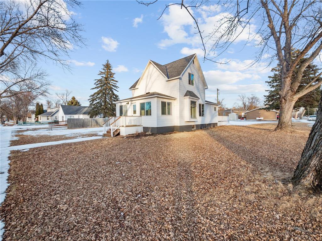 340 Prairie Avenue S, Brooten, MN, 56316 | MLS: 6655283 | Edina Realty