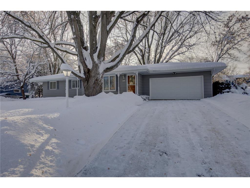 3401 W 132nd Street, Burnsville, MN, 55337 | MLS: 6322259 | Edina Realty