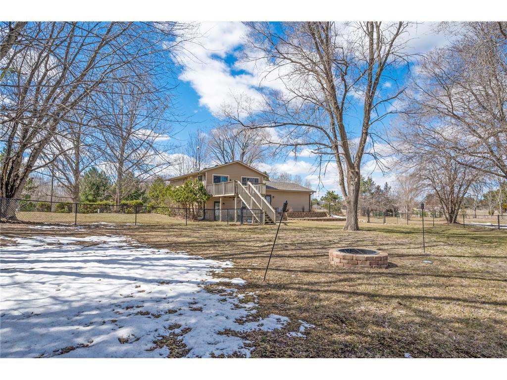 34151 Elmcrest Avenue, Stacy, MN, 55079 | MLS: 6511119 | Edina Realty