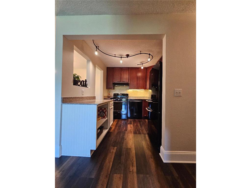 3420 Golfview Drive #114, Eagan, MN, 55123 | MLS: 6749074 | Edina Realty