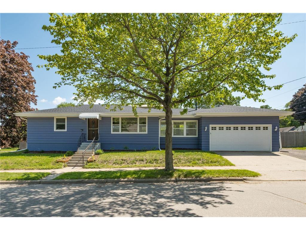 343 E 41st Street, Minneapolis, MN, 55409 | MLS: 6721423 | Edina Realty