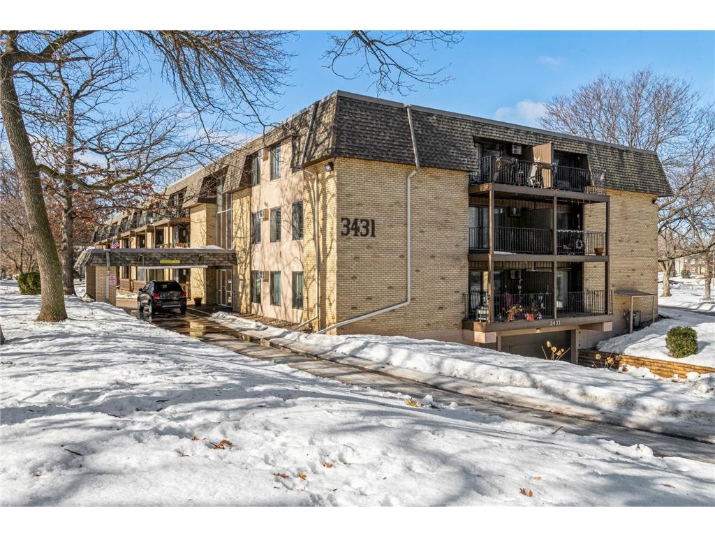 3431 Kent Street #716, Shoreview, MN, 55126 | MLS: 6332762 | Edina Realty