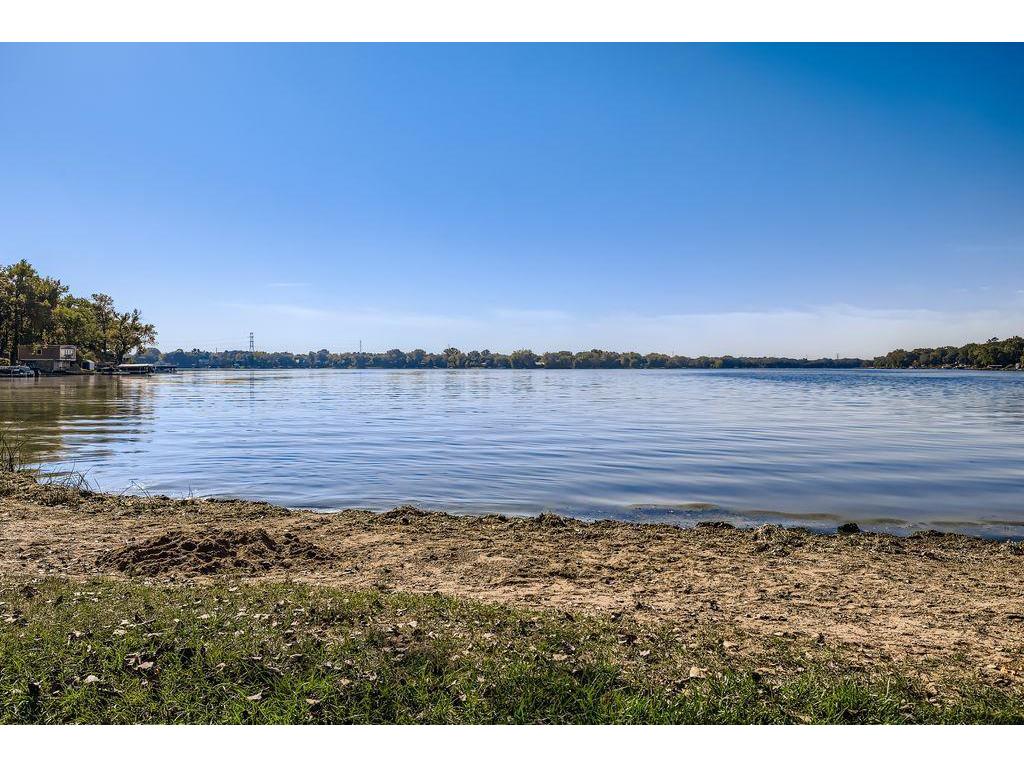 3461 Kent Street #1002, Shoreview, MN, 55126 | MLS: 6795549 | Edina Realty