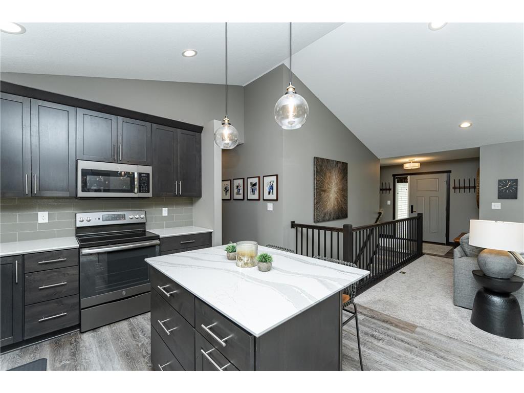 3478 Ridgeline Drive SE, Rochester, MN, 55904 | MLS: 6730431 | Edina Realty