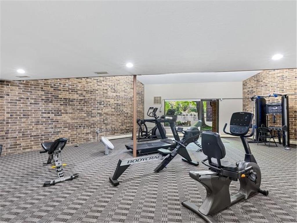35 Nathan Lane N #210, Plymouth, MN, 55441 | MLS: 6726422 | Edina Realty