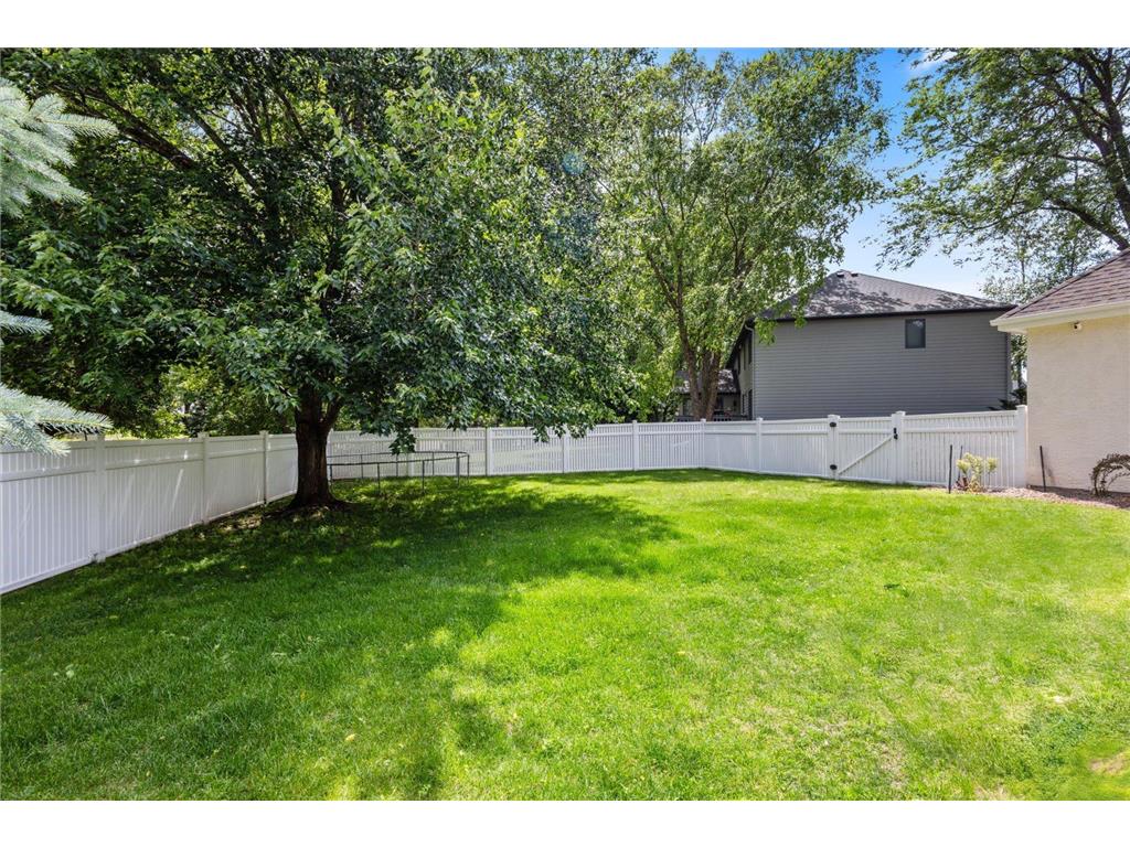 3505 Rae Court, Woodbury, MN, 55125 | MLS: 6743637 | Edina Realty
