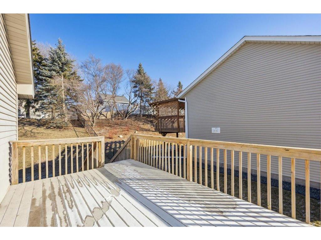 3507 Tara Lane, Woodbury, MN, 55125 | MLS: 6510719 | Edina Realty