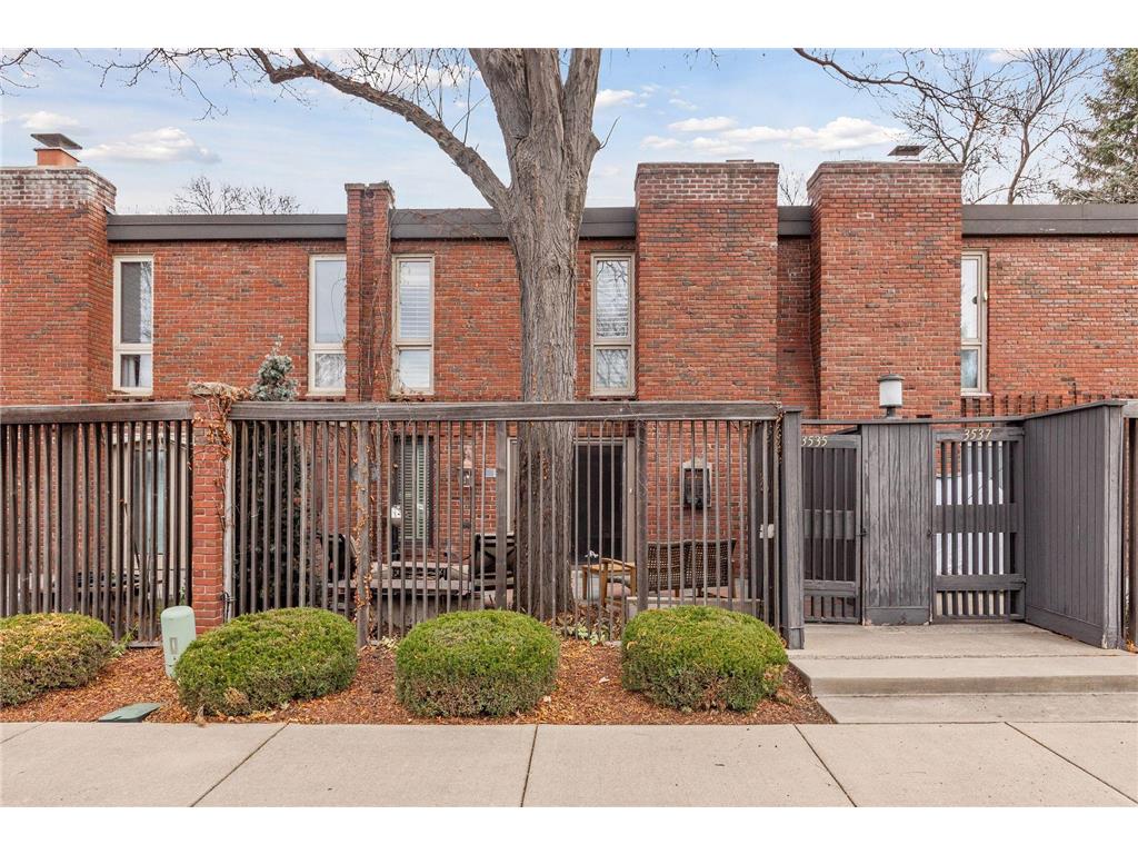 3535 37th Avenue NE, Saint Anthony, MN, 55421 | MLS: 6500598 | Edina Realty