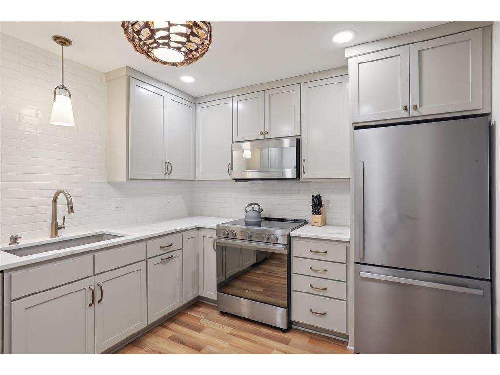 3535 37th Avenue NE, Saint Anthony, MN, 55421 | MLS: 6500598 | Edina Realty