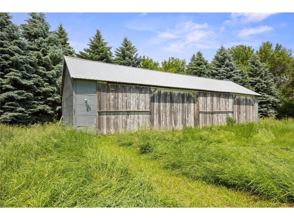 35746 585th Avenue, Lafayette, MN, 56054 | MLS: 6732544 | Edina Realty