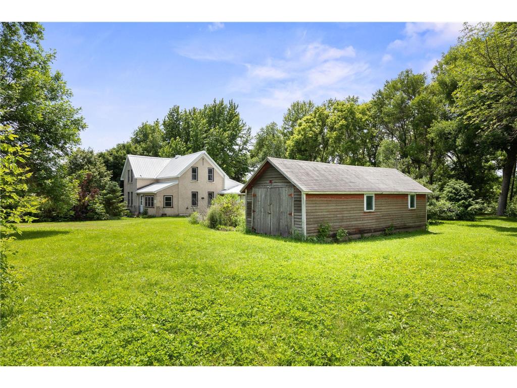 35746 585th Avenue, Lafayette, MN, 56054 | MLS: 6732544 | Edina Realty