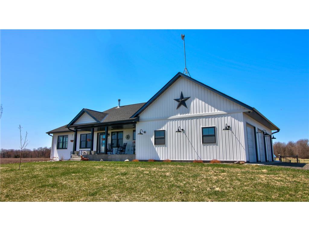 35806 Oasis Road, Lindstrom, MN, 55045 | MLS: 6709157 | Edina Realty