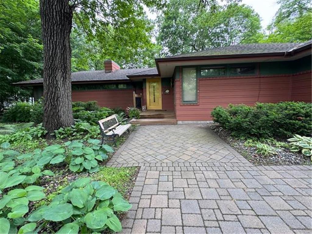 3585 Crystal Place, Orono, MN, 55391 | MLS: 6738875 | Edina Realty