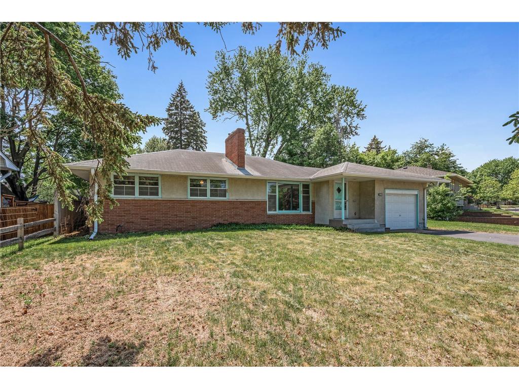 36 Logan Avenue E, West Saint Paul, MN, 55118 | MLS: 6711242 | Edina Realty