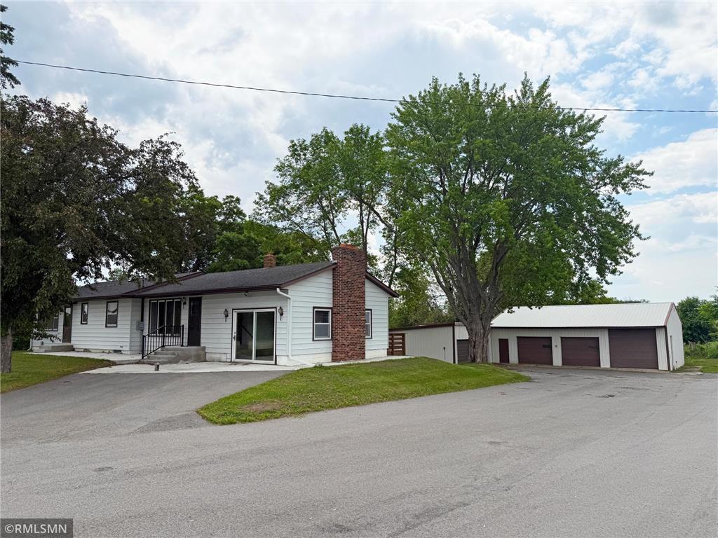 3633 County Road 115, Saint Augusta, MN, 56301 | MLS: 6619474 | Edina ...