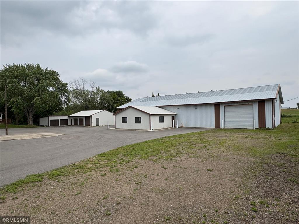3633 County Road 115, Saint Augusta, MN, 56301 | MLS: 6619474 | Edina ...