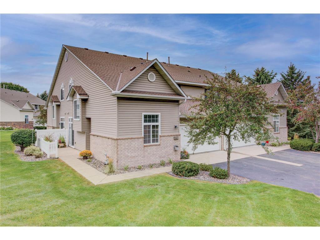 3642 Burgundy Drive #803, Eagan, MN, 55122 | MLS: 6260089 | Edina Realty