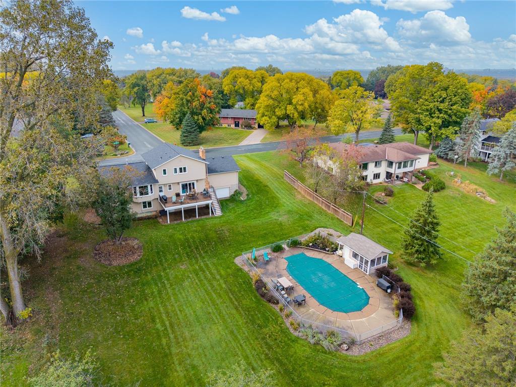 3650 Knoll Ridge Drive, Eagan, MN, 55122 | MLS: 6806569 | Edina Realty