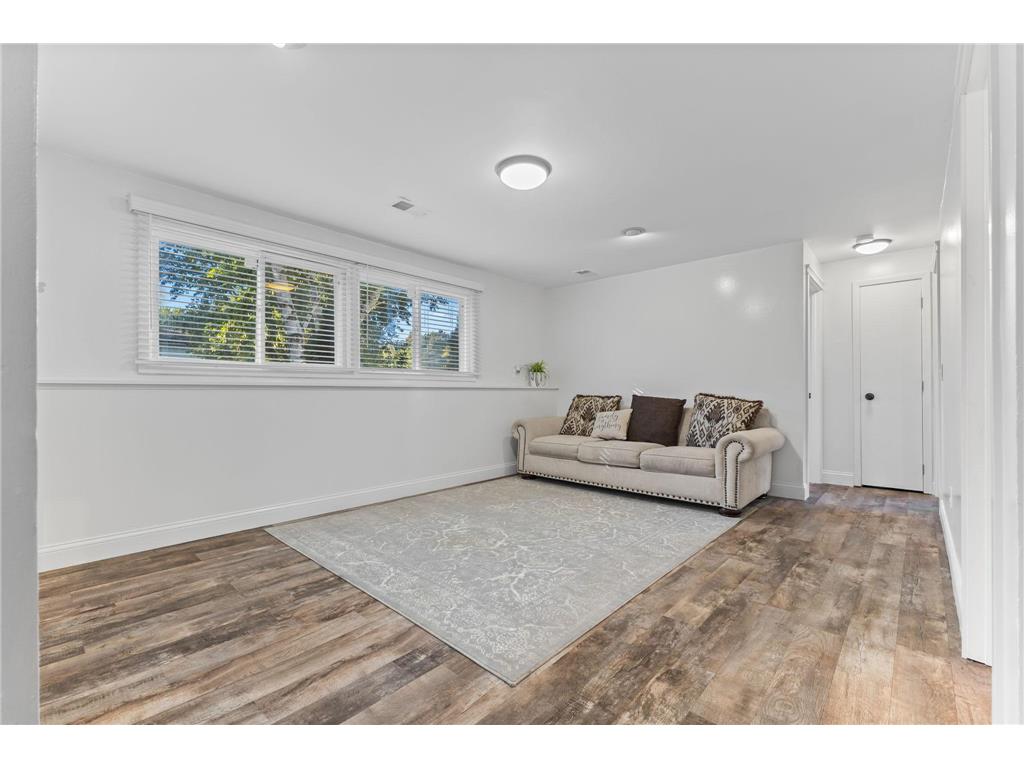 3655 Dallas Lane N, Plymouth, MN, 55447 | MLS: 6797154 | Edina Realty