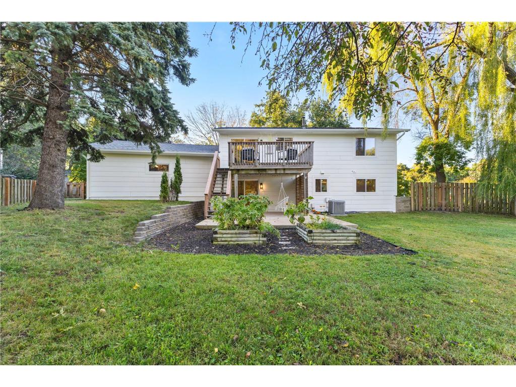 3655 Dallas Lane N, Plymouth, MN, 55447 | MLS: 6797154 | Edina Realty