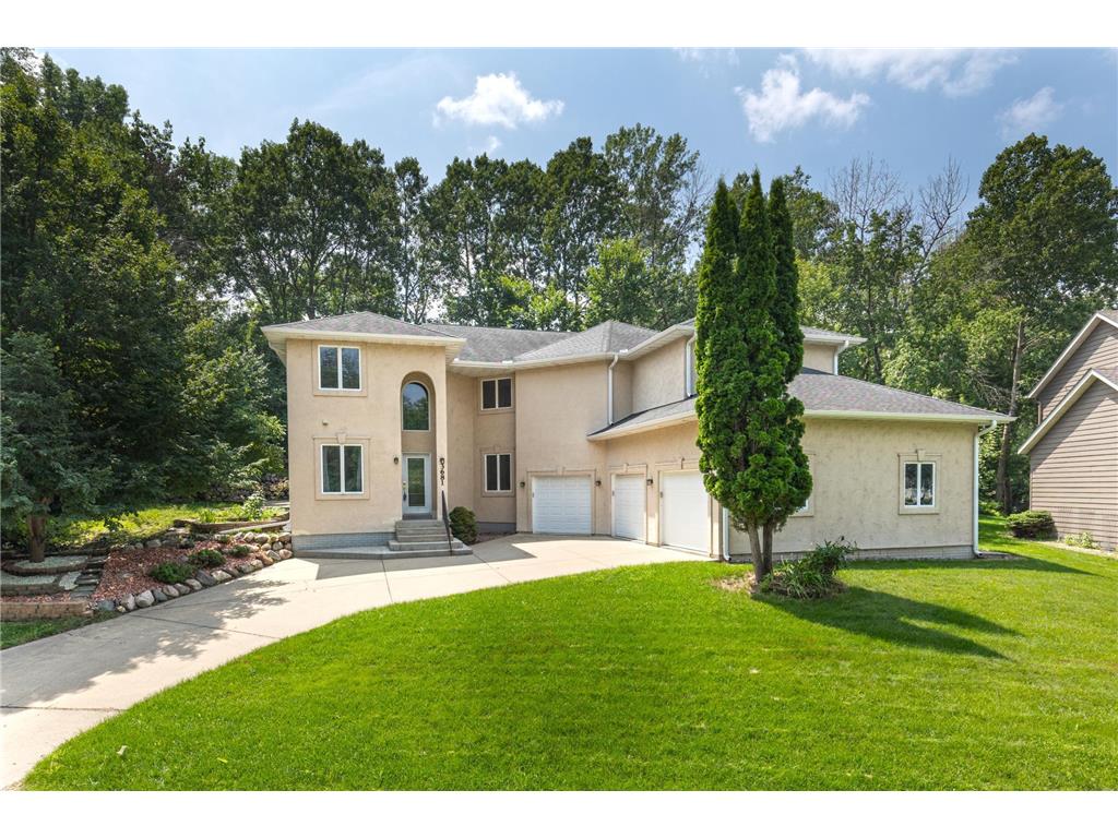 3681 Robin Lane, Eagan, MN, 55122 | MLS: 6759640 | Edina Realty