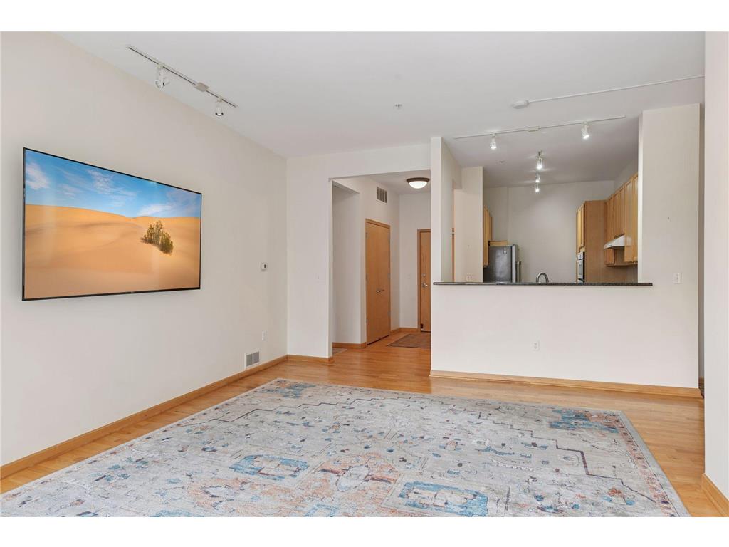 3709 Grand Way #315, Saint Louis Park, MN, 55416 | MLS: 7016042 | Edina ...
