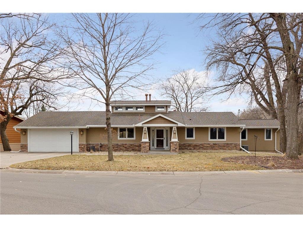371 Maple Island Road, Burnsville, MN, 55306 | MLS: 6498659 | Edina Realty