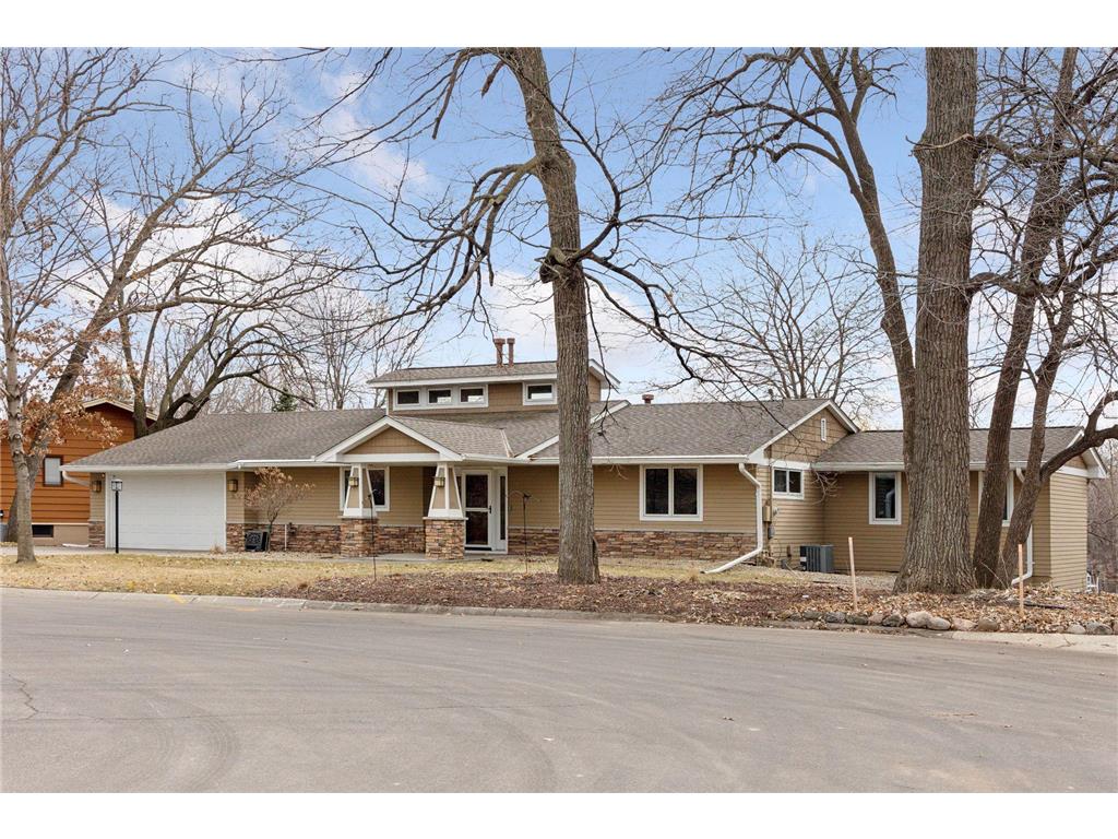 371 Maple Island Road, Burnsville, MN, 55306 | MLS: 6498659 | Edina Realty