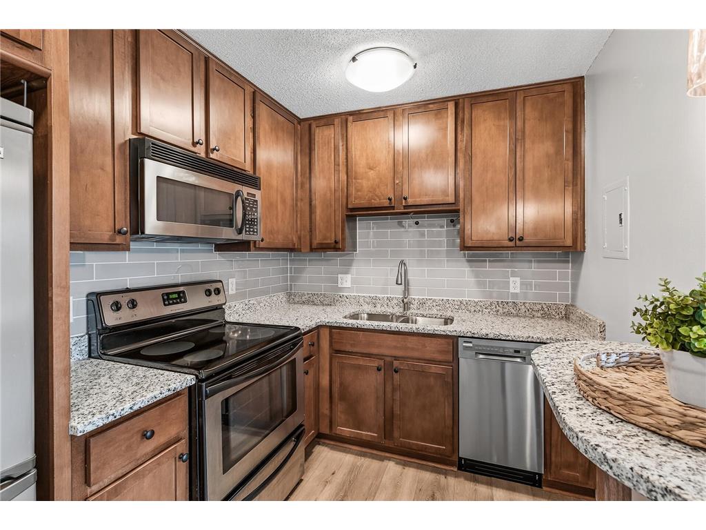 3729 Snelling Avenue #308, Minneapolis, MN, 55406 | MLS: 6756303 ...