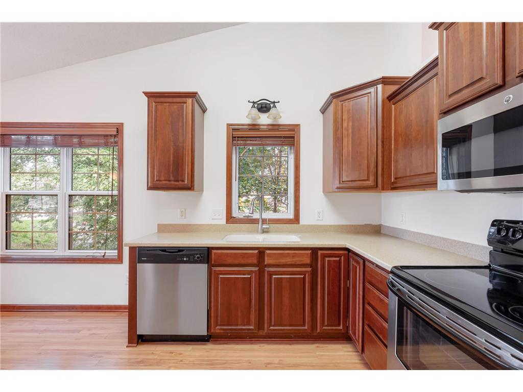 376 Arrowhead Drive, Lino Lakes, MN, 55014 | MLS: 7000969 | Edina Realty
