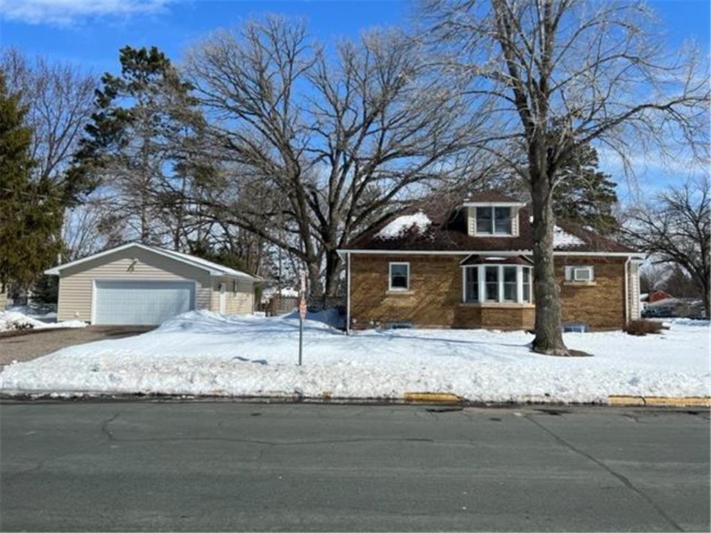 379 3rd Avenue SW, Forest Lake, MN, 55025 | MLS: 6349943 | Edina Realty