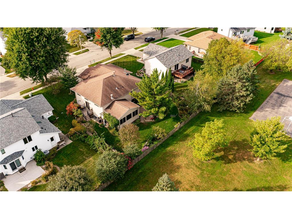 3831 Halling Place SW, Rochester, MN, 55902 | MLS: 6792755 | Edina Realty