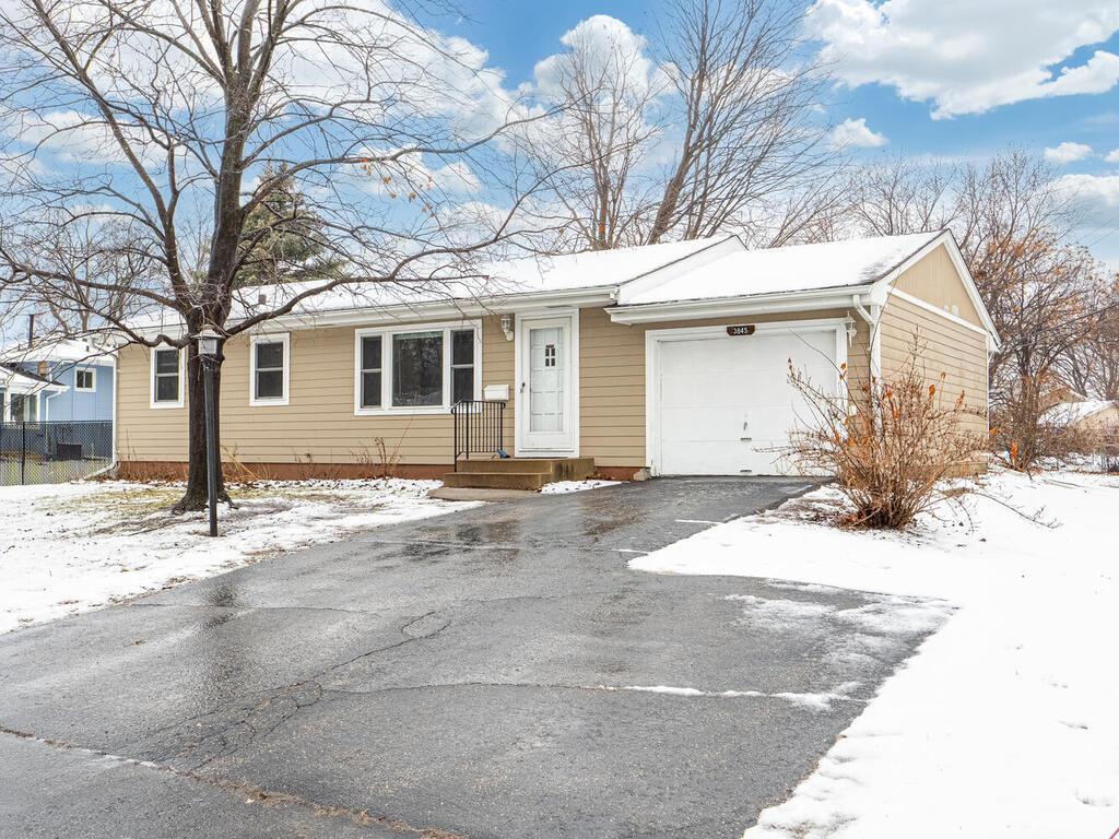 3845 Hillsboro Avenue N, New Hope, MN, 55427 | MLS: 6696432 | Edina Realty