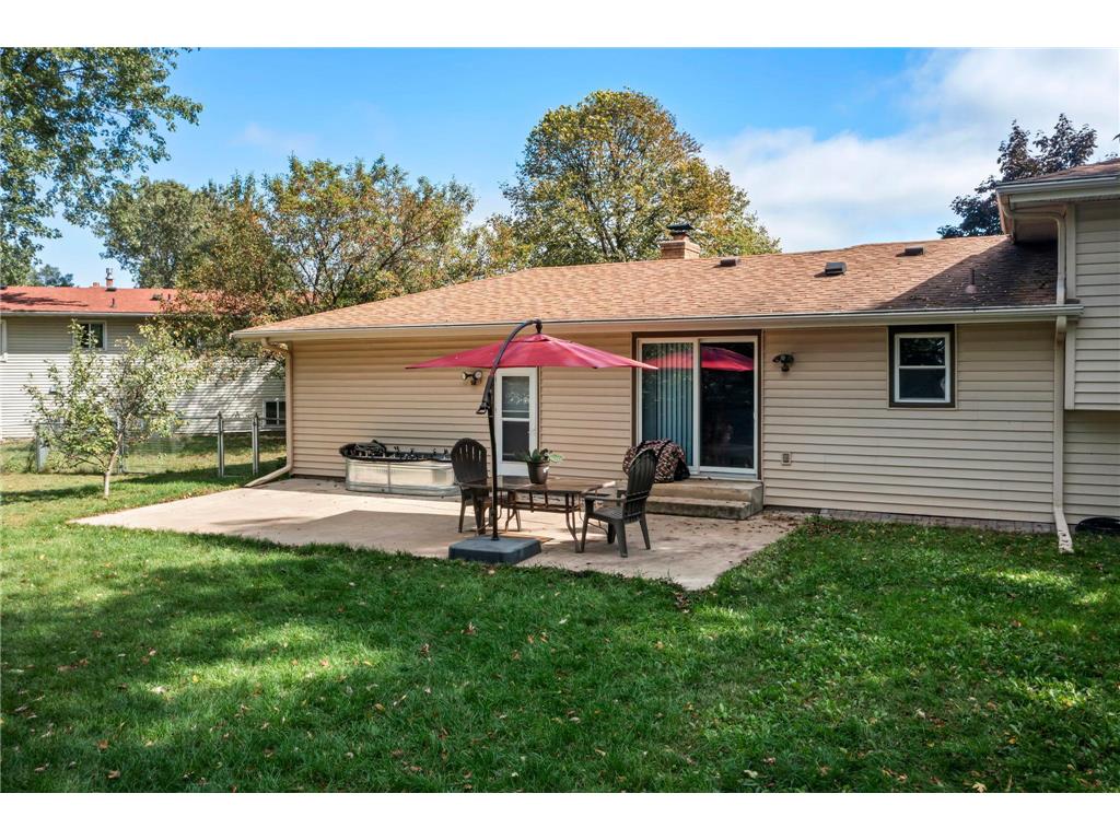 3847 Lodestone Circle, Eagan, MN, 55122 | MLS: 6790719 | Edina Realty