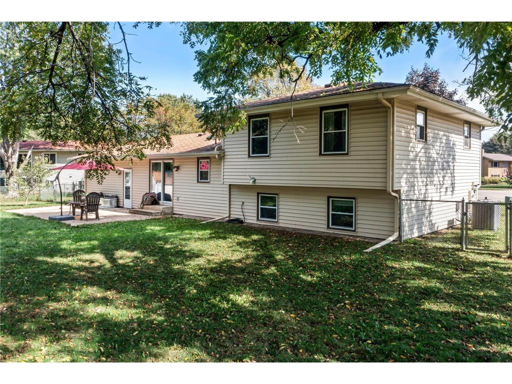 3847 Lodestone Circle, Eagan, MN, 55122 | MLS: 6790719 | Edina Realty