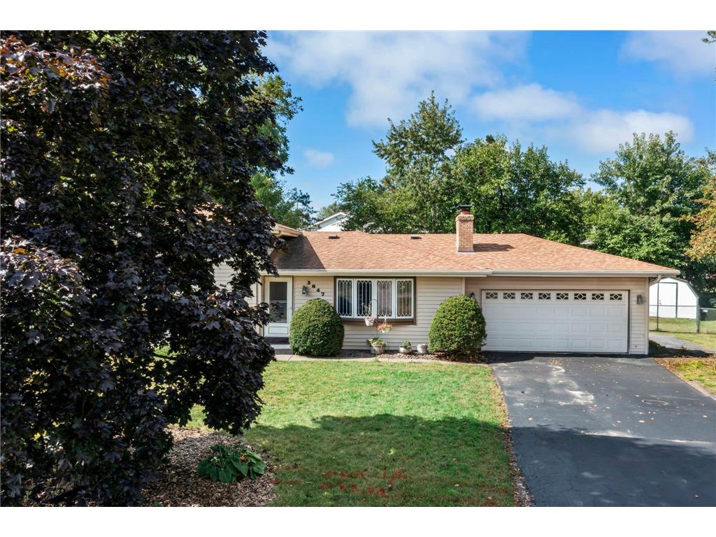 3847 Lodestone Circle, Eagan, MN, 55122 | MLS: 6790719 | Edina Realty