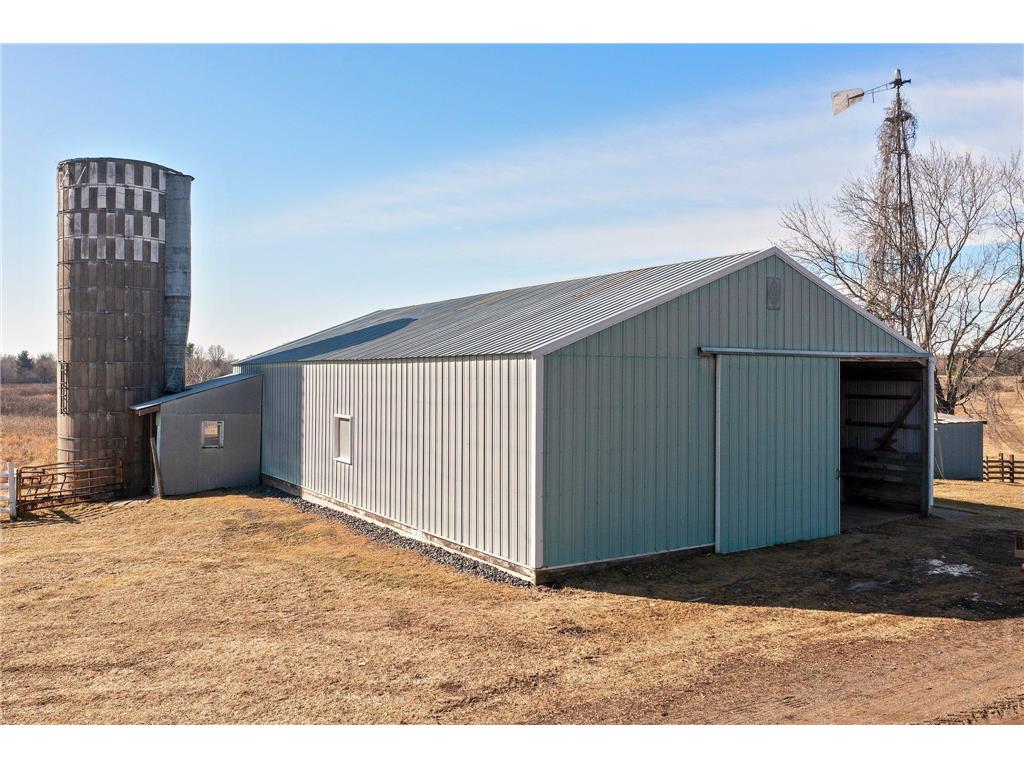 38500 Holly Street NW, Stanchfield, MN, 55080 | MLS: 6489113 | Edina Realty