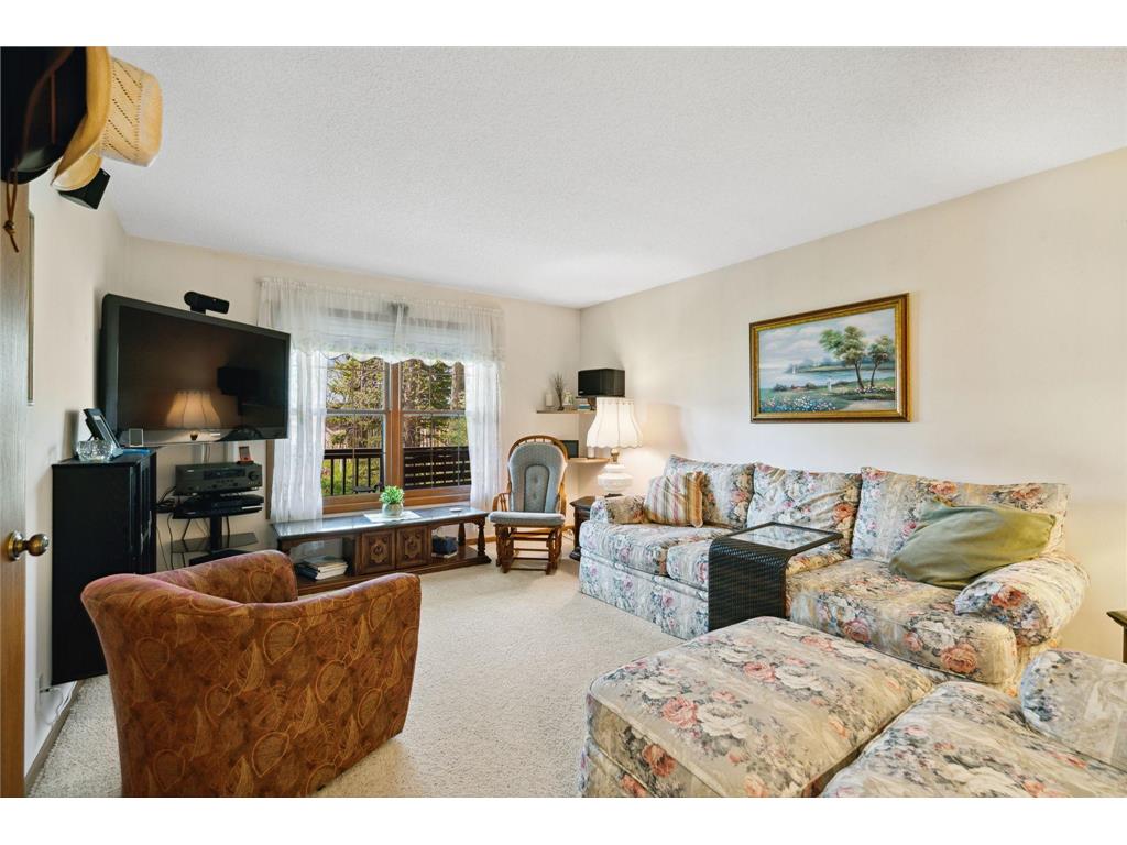 3890 Shoreline Drive, Orono, MN, 55391 | MLS: 6506702 | Edina Realty