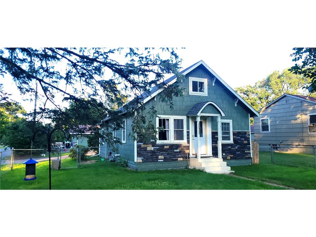 38987 6th Avenue, North Branch, MN, 55056 | MLS: 6571523 | Edina Realty