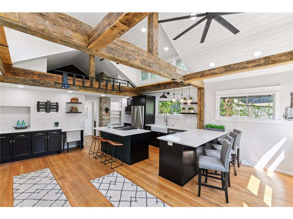 3900 Northern Avenue, Spring Park, MN, 55384 | MLS: 6708037 | Edina Realty