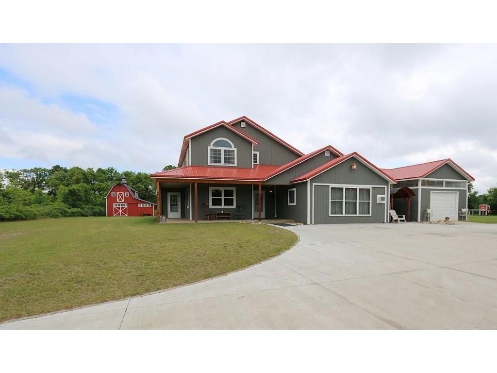 39192 460th Avenue, Perham, MN, 56573 | MLS: 6734879 | Edina Realty