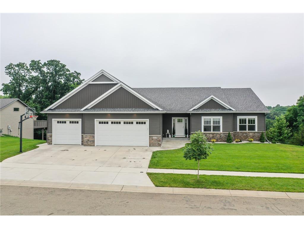3939 Stone Point Drive NE, Rochester, MN, 55906 | MLS: 6233699 | Edina ...