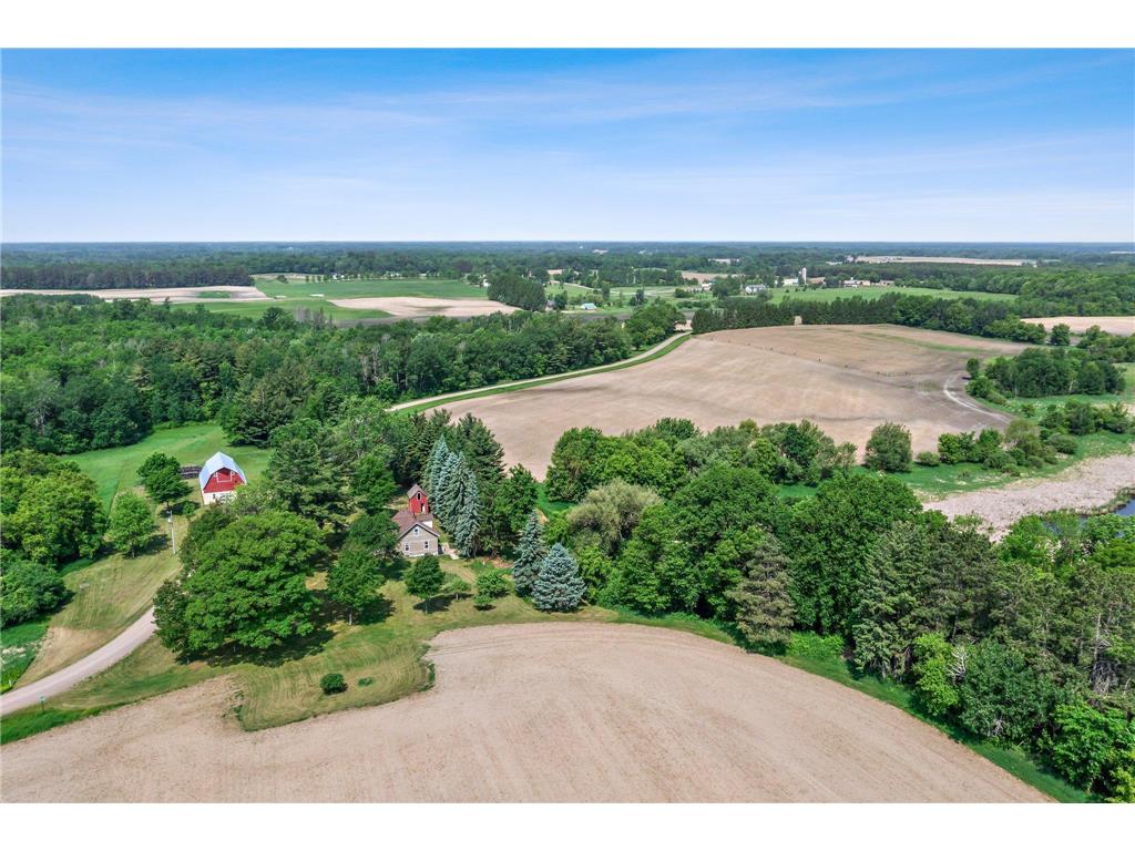 39447 Holly Trail NW, Stanchfield, MN, 55080 | MLS: 6725566 | Edina Realty