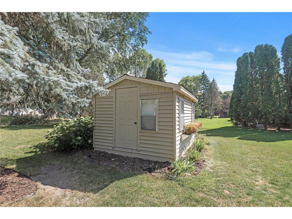 3950 Yorktown Lane N, Plymouth, MN, 55441 | MLS: 6434037 | Edina Realty