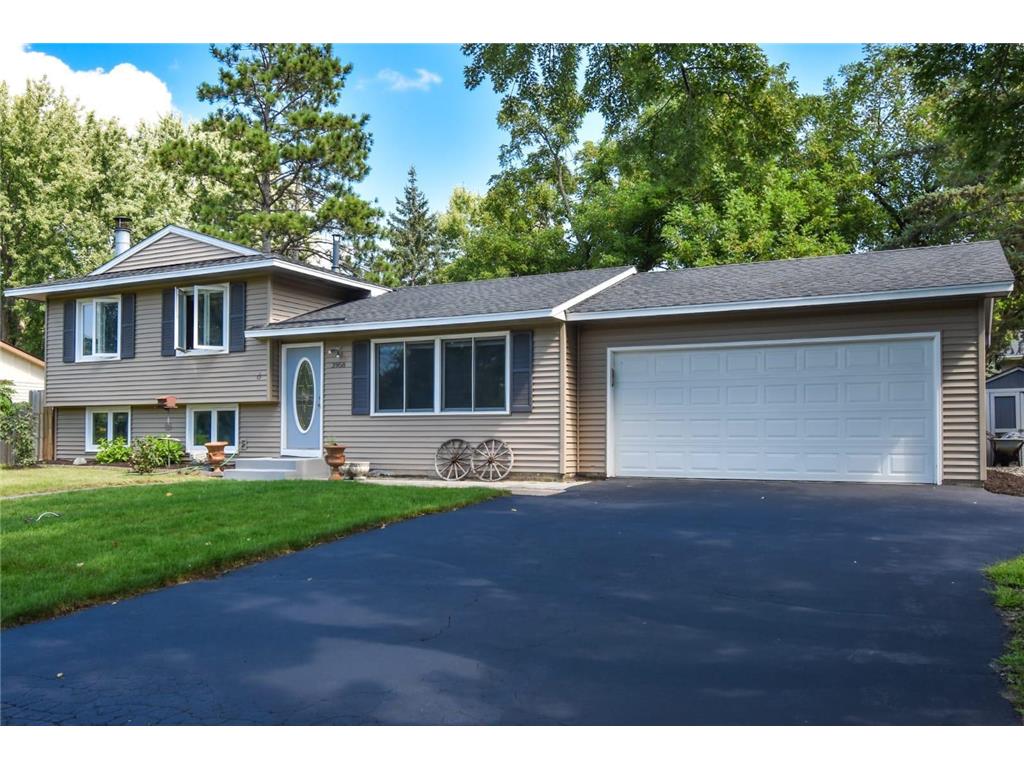 3958 Riverton Avenue, Eagan, MN, 55122 | MLS: 6778546 | Edina Realty
