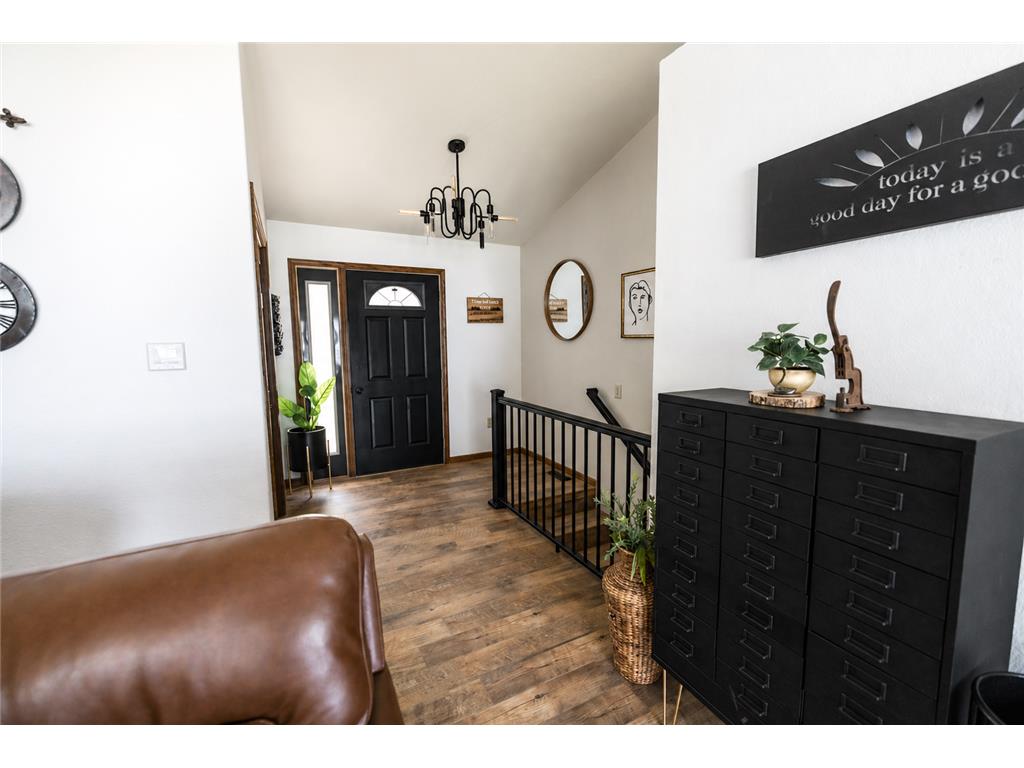 4 S Fox Lake Drive E, Manyaska Twp, MN, 56171 | MLS: 7020975 | Edina Realty